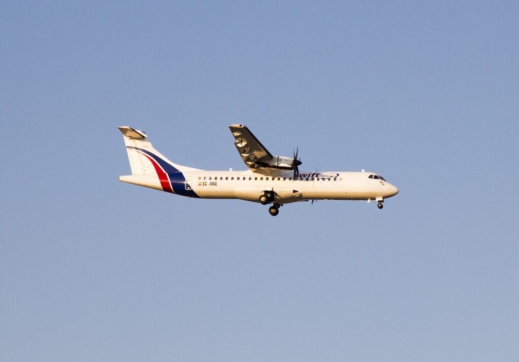 How to Plan a Group Travel on a Private Jet