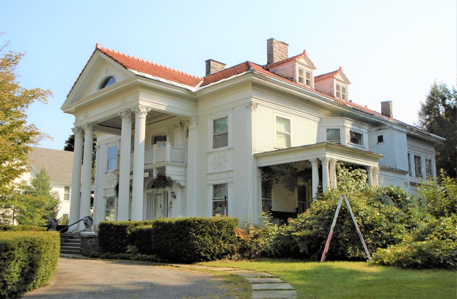 What is Considered a Mansion